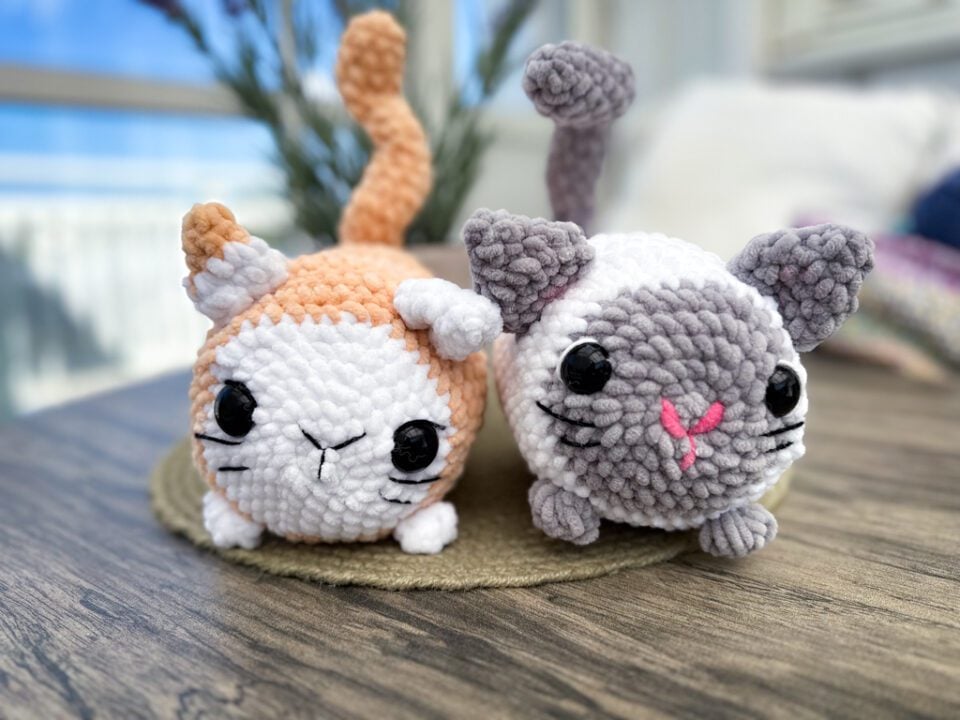 Crochet Loaf Cat Amigurumi Pattern – Easy & Beginner-Friendly